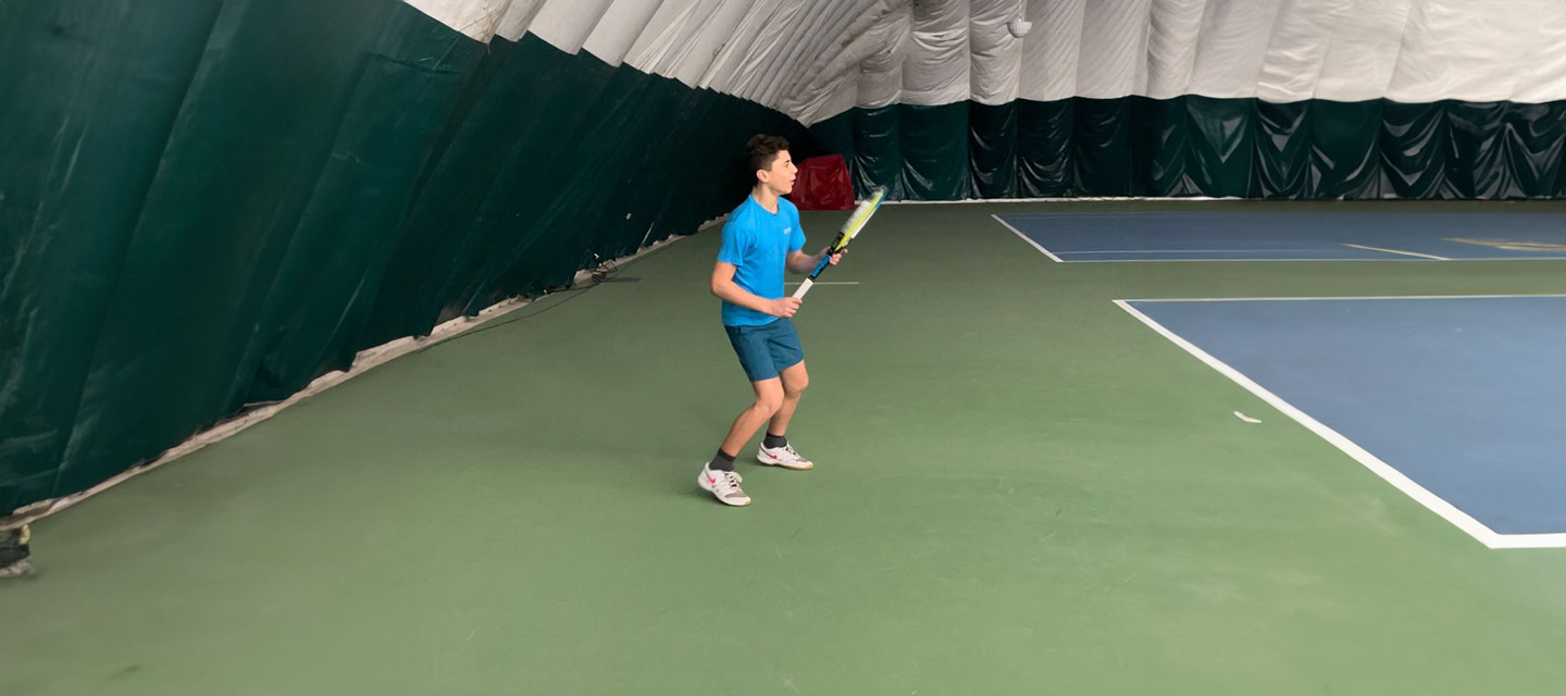 Adam Lipovski - UNIQUE TENNIS